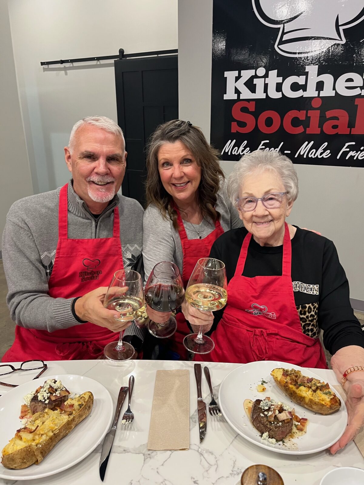 Kitchen Social Cooking Classes in Dallas